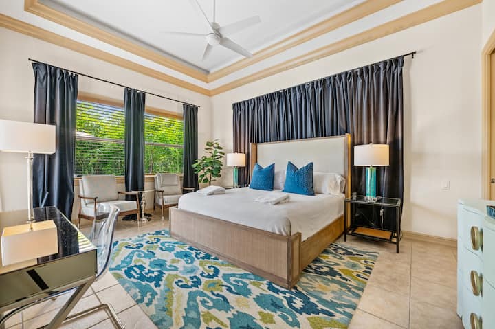 Egret Suite @ The Vanderbilt | Boutique~bnb - Florida