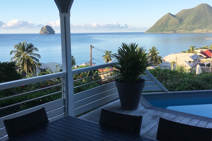 Magnifique Villa Au Diamant + Piscine - Martinique