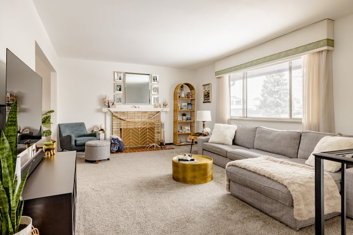 Spacious Room In Littleton 15 Minutes To Red Rocks - Littleton, CO