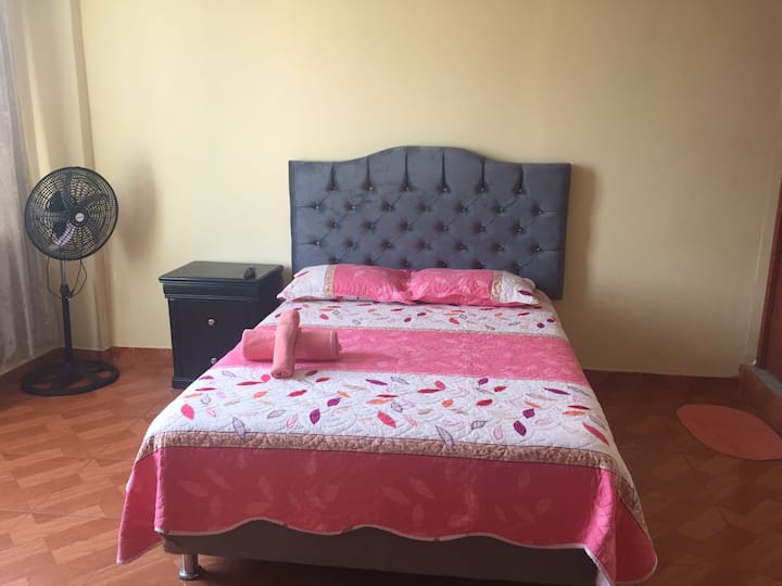 Habitación Matrimonial 01 - Hospedaje Don Melchor - Ilo
