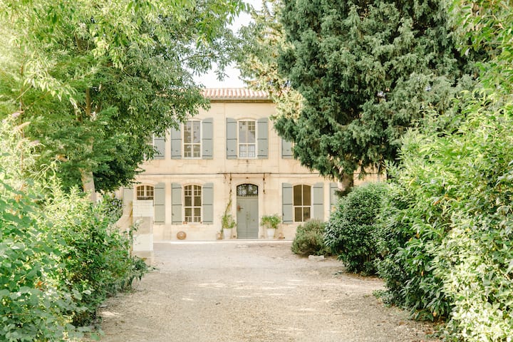 Bienvenue Au Mas La Favorite - Camargue