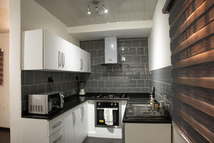 Modern Affordable 1 Bed Flat, East Legon - Flat 2 - Accra