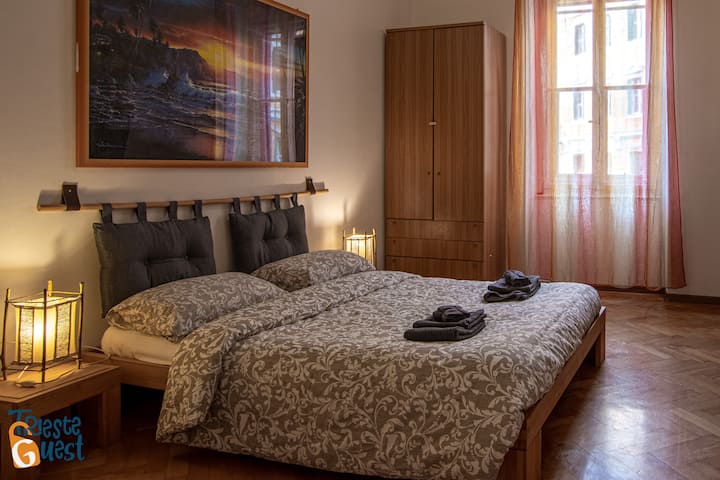 Triangle Square X4 | Spacious Near Old Town Ac - Triest