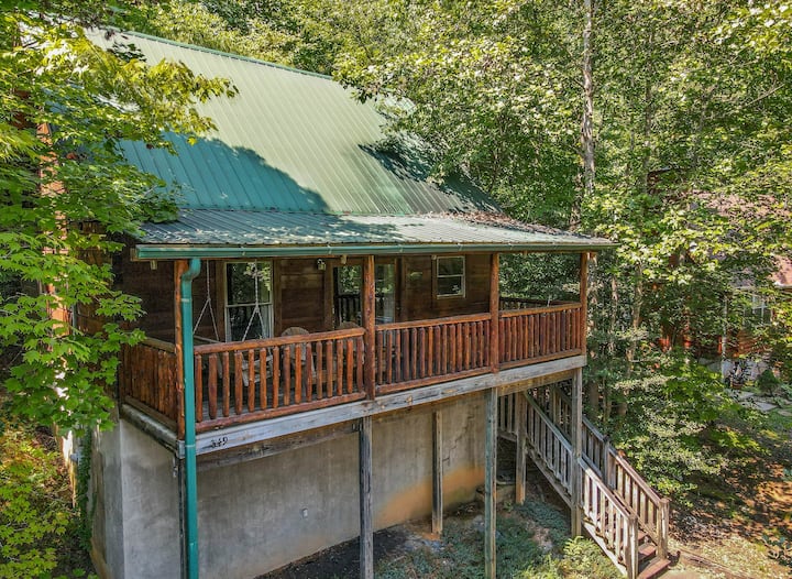John David Cabin Close To Arts & Crafts Community! - Gatlinburg, TN