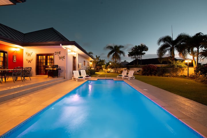 Frangipani Villa- Lovely 3 Bedroom, Pool, Fully Ac - Tobago