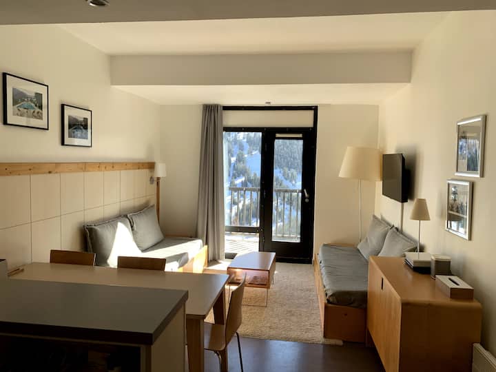 3p, 6 Personnes, Pied Des Pistes, Plein Soleil - Les Carroz d'Arâches