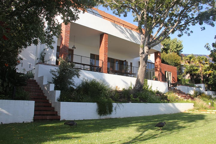 Home High On The Slopes Of Table Mountain - Cape Town