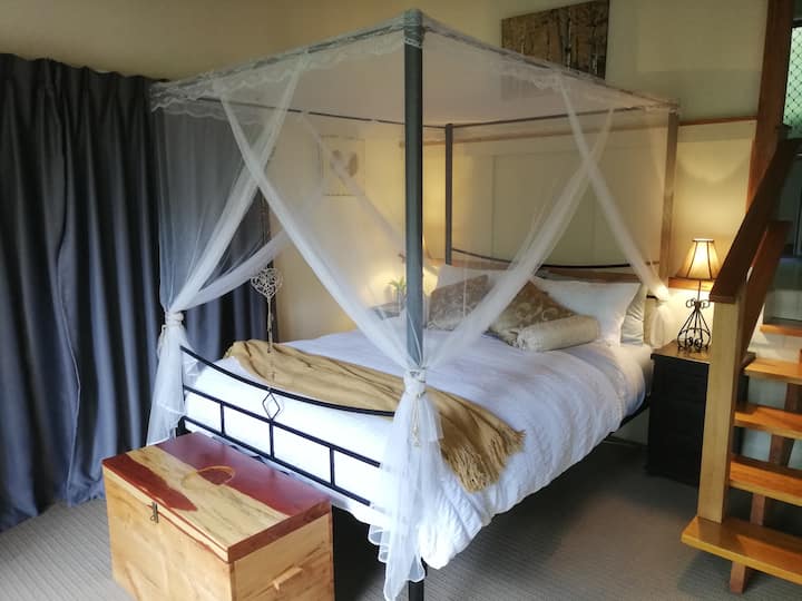 Romantic Rainforest Private Hideaway - Buderim