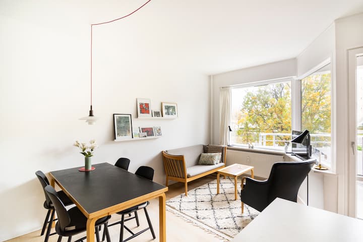 City Lake View - Balcony - And Close To Everything - Copenhagen