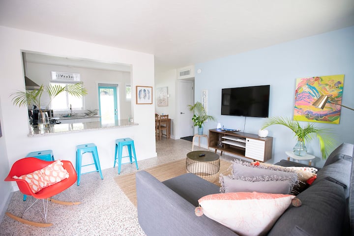 The Ocean Blue One Bedroom Apartment-casa Limonada - Sarasota, FL