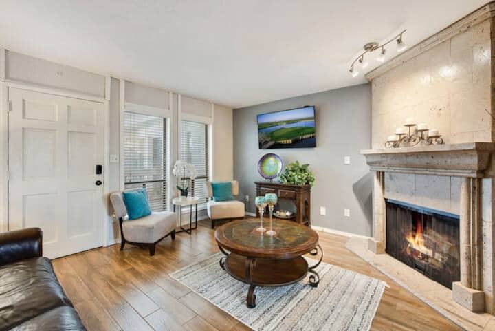 Pet Friendly Old Town Scottsdale Oasis Pool -Spa - Tempe, AZ