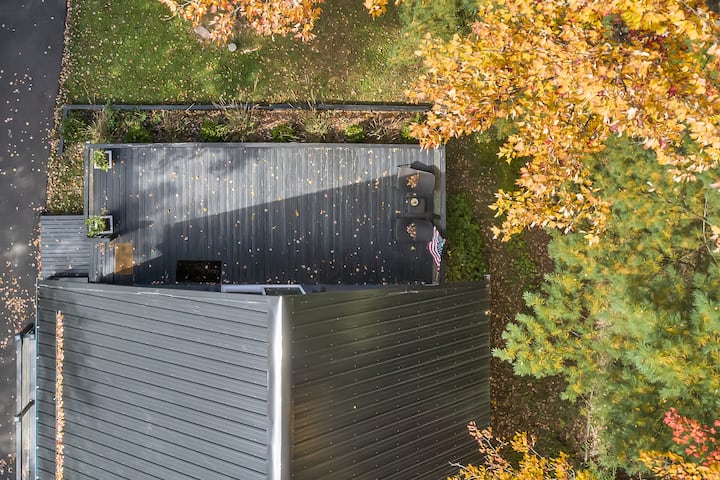 Summit | Lake | Chalet - Mount Pocono, PA