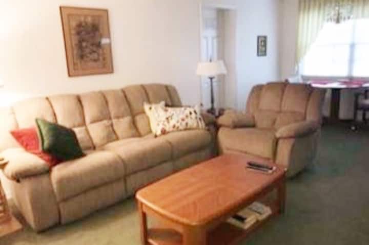 Jim Miller's, "Vacation Dream" 3202 - Land O' Lakes, FL