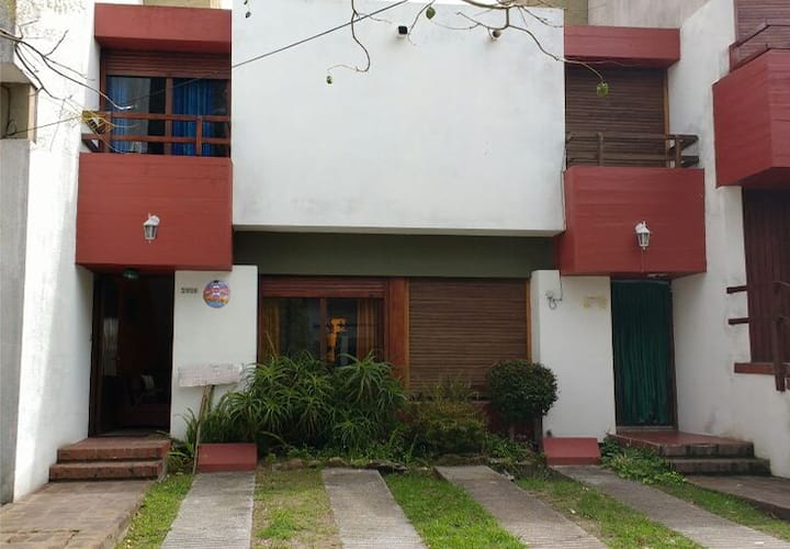 Duplex 4 Cuadras De La Playa - Zona Los Pinos- - Mar de Ajó