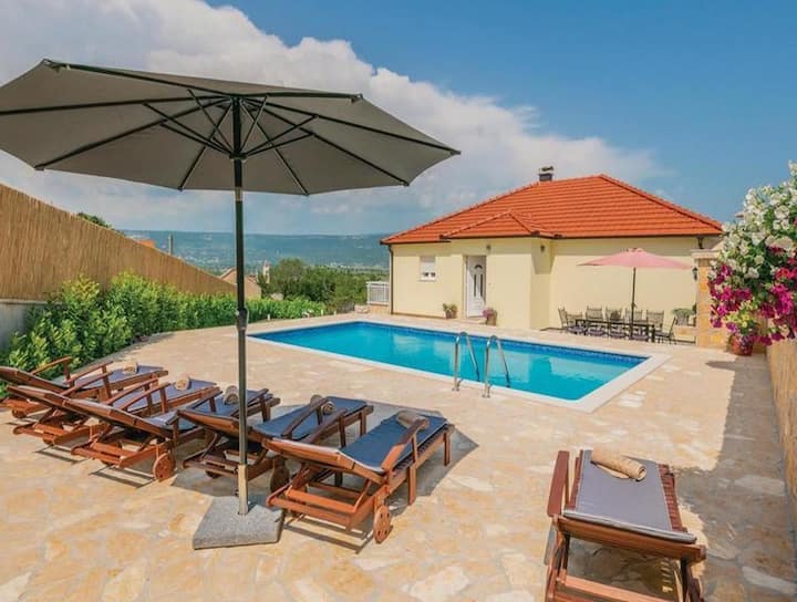 Villa Katarina With Pool And Barbecue - Kroatien