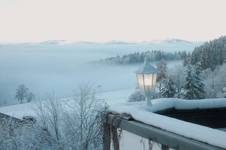 Nostalgische Landhaus-fewo Mit Herrlicher Aussicht - Schanze