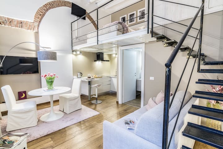 Classy And Cozy Nest Nearby Bosco Verticale - Milan