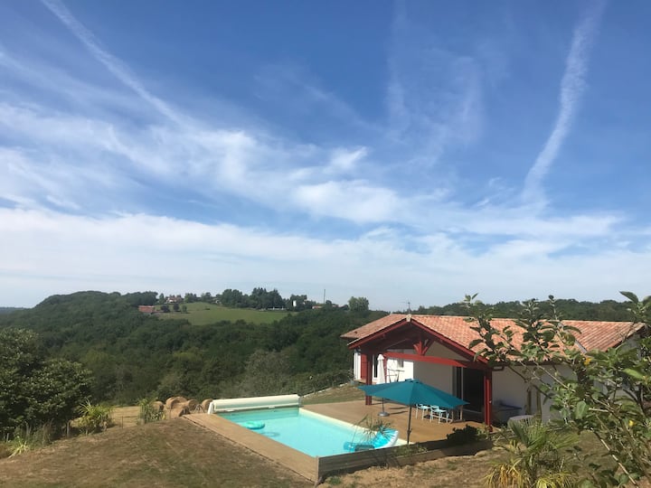 Villa Avec Piscine Chauffée à 15 Min De Biarritz - Espelette