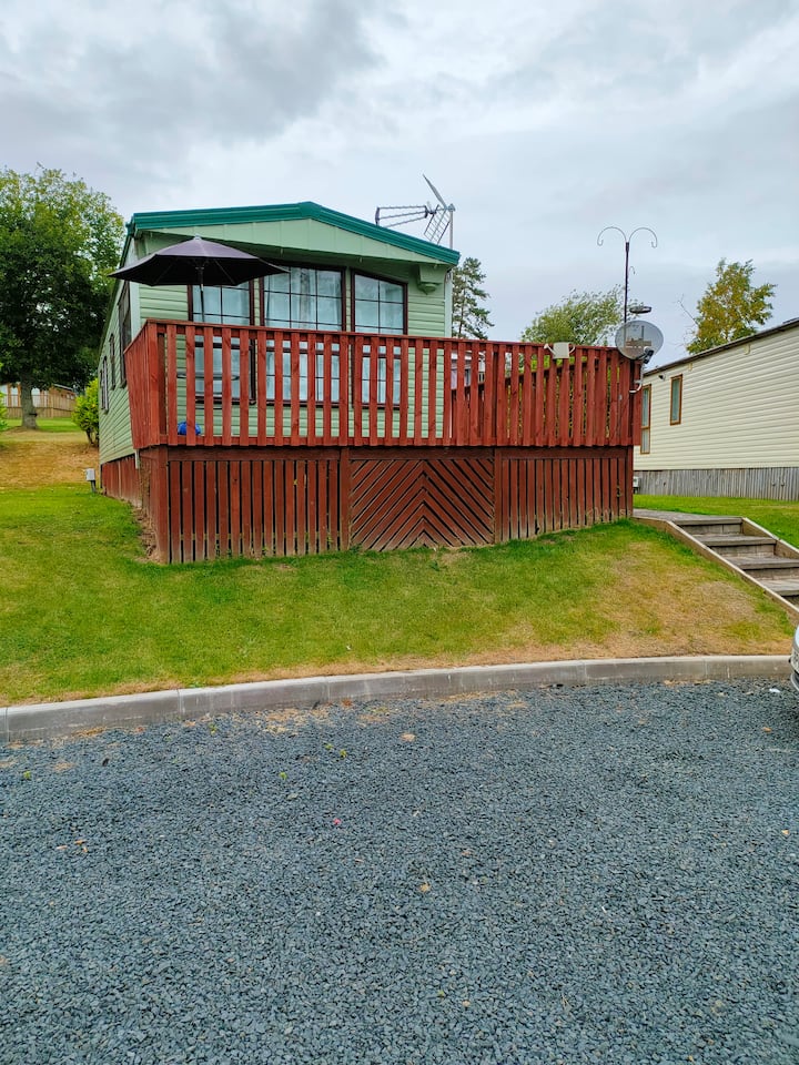 Lilliardsedge Holiday Park, 2 Bedrooms, Sleeps 4 - Melrose