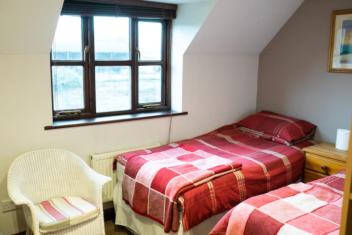 Cotswold Charm In A Cosy Cottage - Evesham