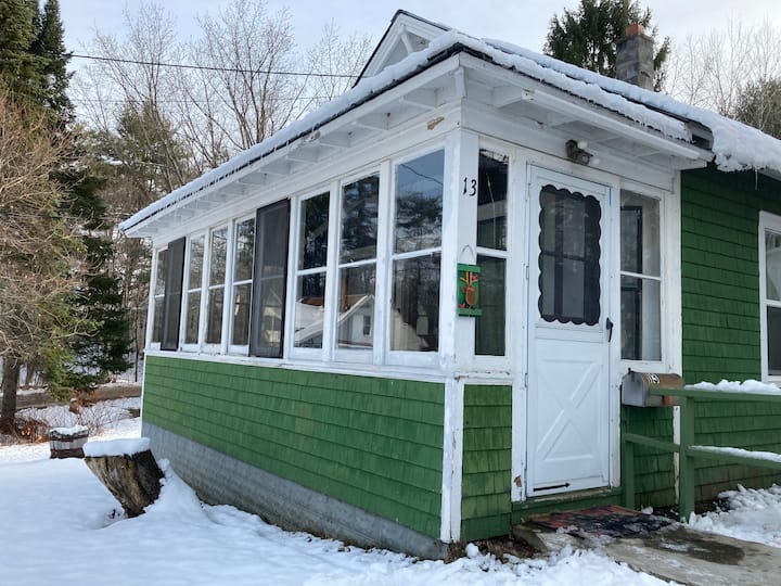 Cute Two Bedroom Bungalow - Bridgton, ME