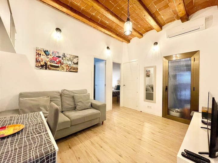 2 Bedroom Apartment Parking Barcelona - Badalona