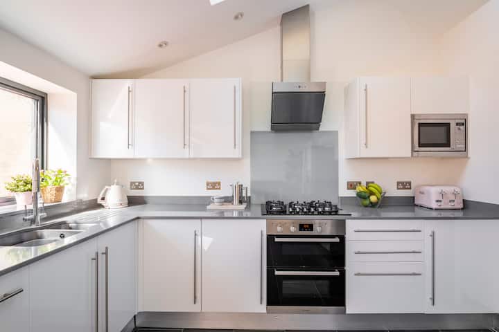 Tenby Townhouse (6mins Walk To Beach) - Tenby