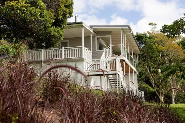 Cottage At The Shute. - Maleny