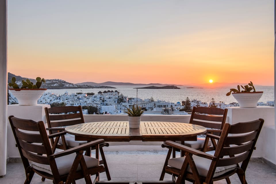 Mykonos Vacation Rentals & Homes - Greece | Airbnb