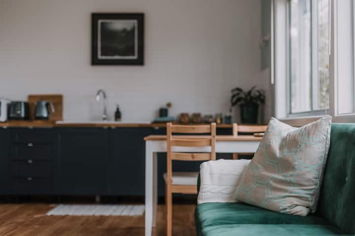 The Old Dairy Studio Katoomba: Sleep In The Trees! - Katoomba