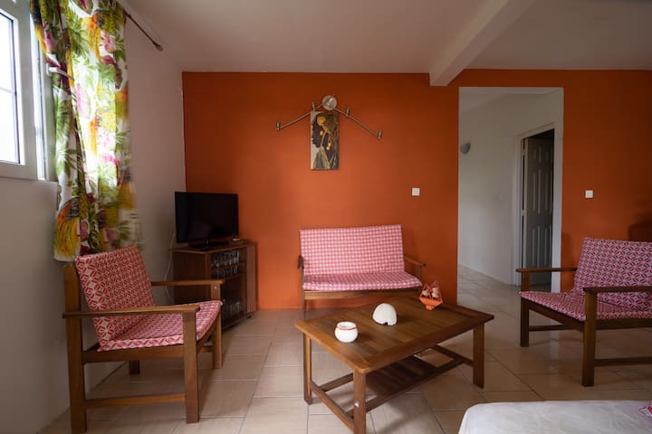 • Le Kenya • - Martinique