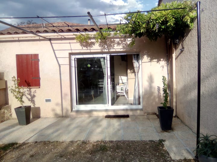 Bienvenue Chez Nathalie Et Christian En Ardéche - Barjac