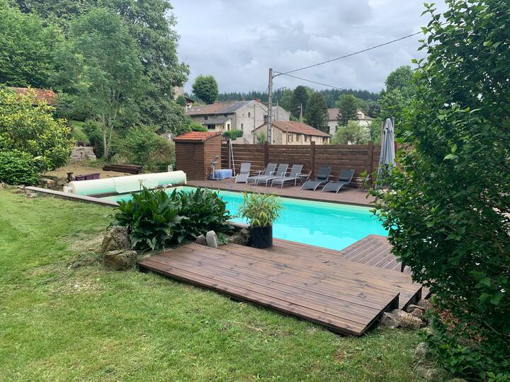 Sleeps 4 | Heated Pool | Les Fleurs - Lac de Saint-Pardoux