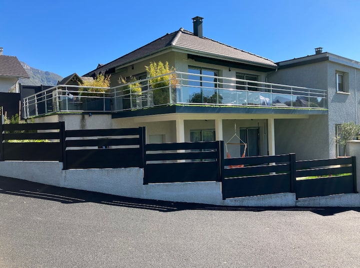 Maison Familiale Entre Lac Et Montagne - Aix-les-Bains