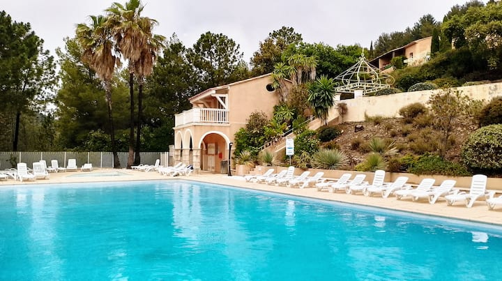 Joli 2 Pièces Vue Mer, Piscine, Proche Ste Maxime - Côte d’Azur