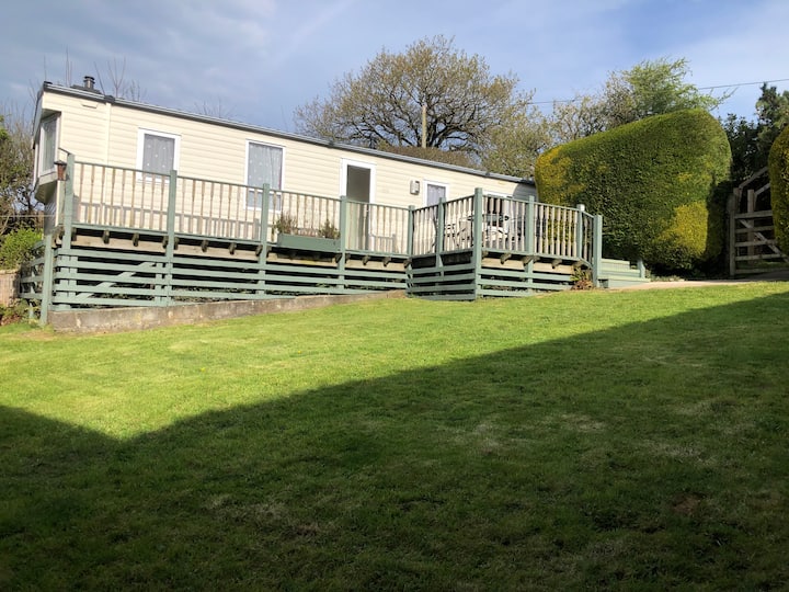 Hideaway With Private Garden Near Coast Path - Aberaeron