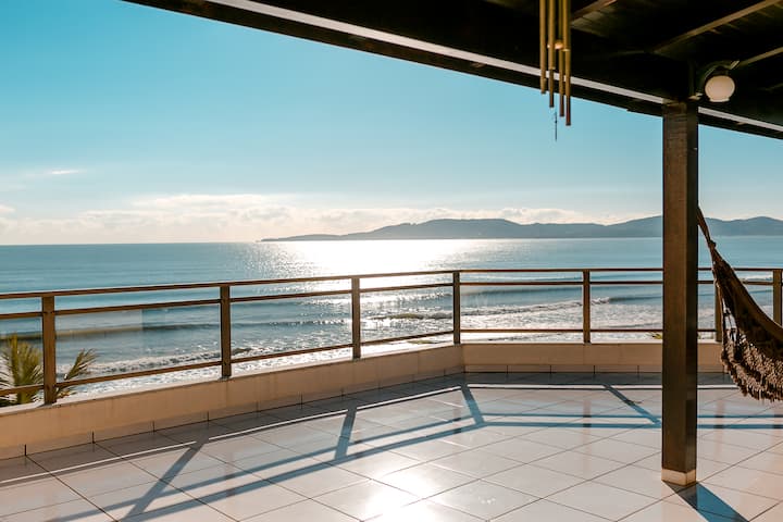 Cobertura De Frente Para O Mar Com Vista Incrível - Itapema
