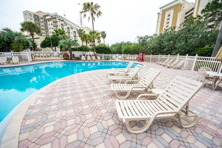 Modern 2 Bedrooms Apartment Close To Universal - Orlando, FL