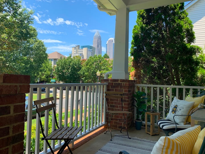 Uptown, Walk To Spectrum Center, Boa Stadium - Charlotte