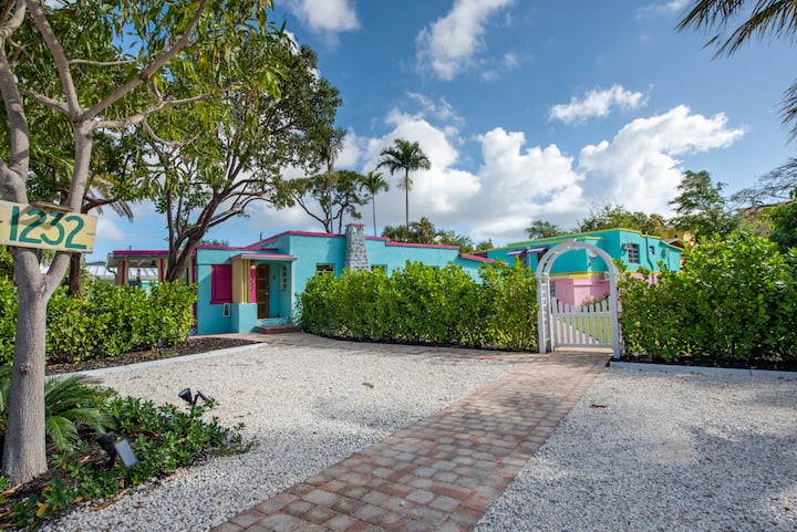 Coastal Bungalow #2: 1br/1ba Apt + Shared Pool - Fort Lauderdale