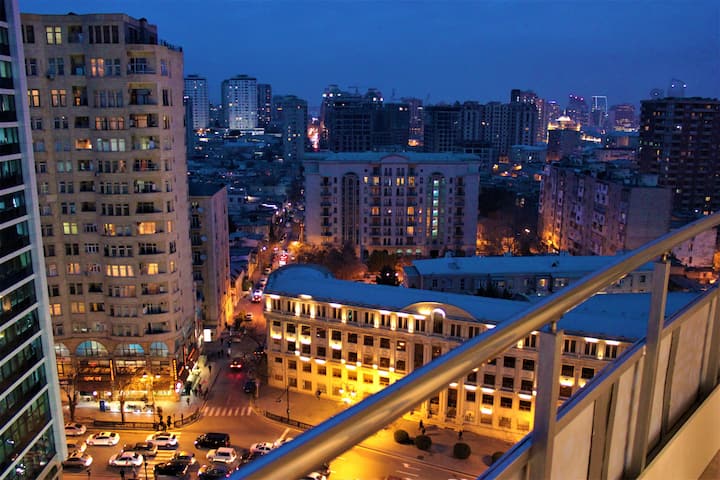 Luxury City-center Apartment With Stunning Views - Azerbaijan
