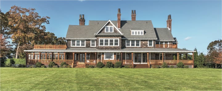 Exclusive Country Home | Private Beach & Dock - Greenport, NY