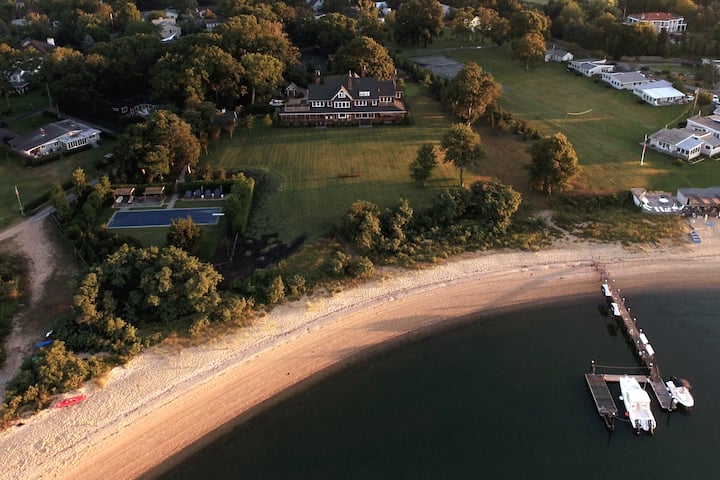 Exclusive Country Home | Private Beach & Dock - Greenport, NY