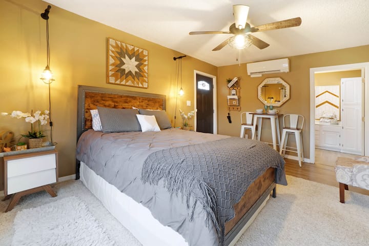 Vermillion$view Ensuite Private Exterior Entrance - Page, AZ