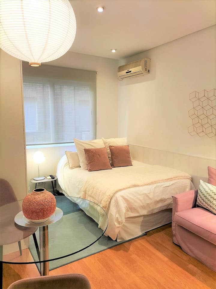 Serendipity In Barrio Salamanca - Madrid