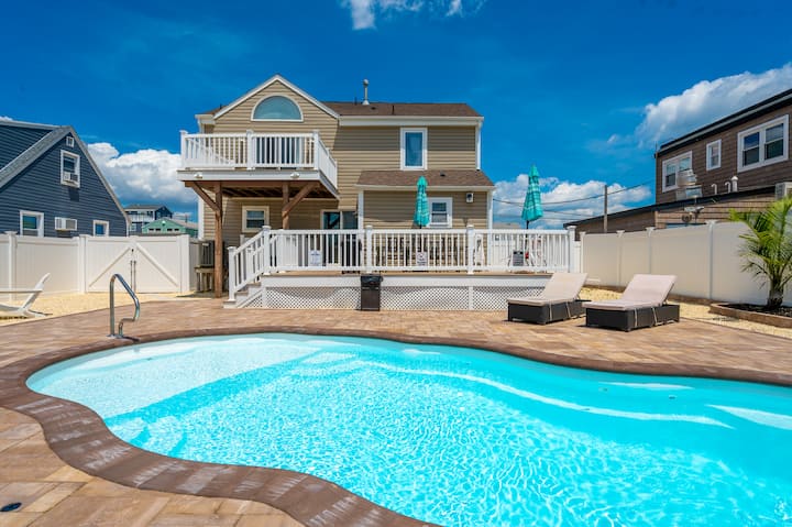 In Ground Saltwater Pool • Ortley • 4bdr - Seaside Heights, NJ