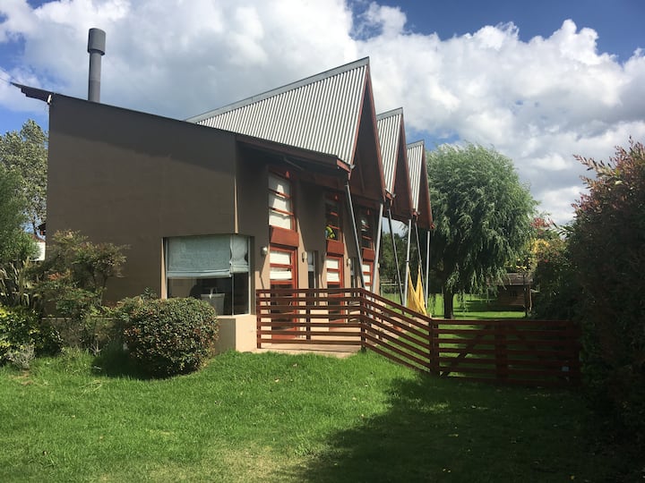 Casa   En  Los Acantilados - Mar del Plata