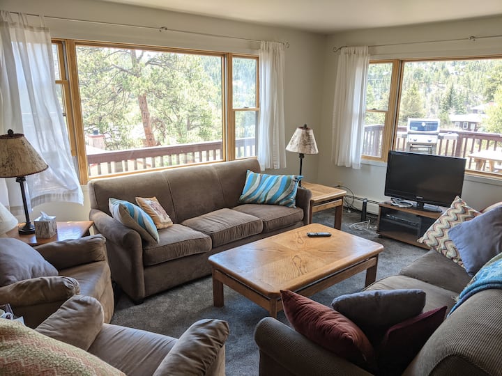 Carefree Cabin - Walk To Town, Short Drive To Rmnp - Estes Park