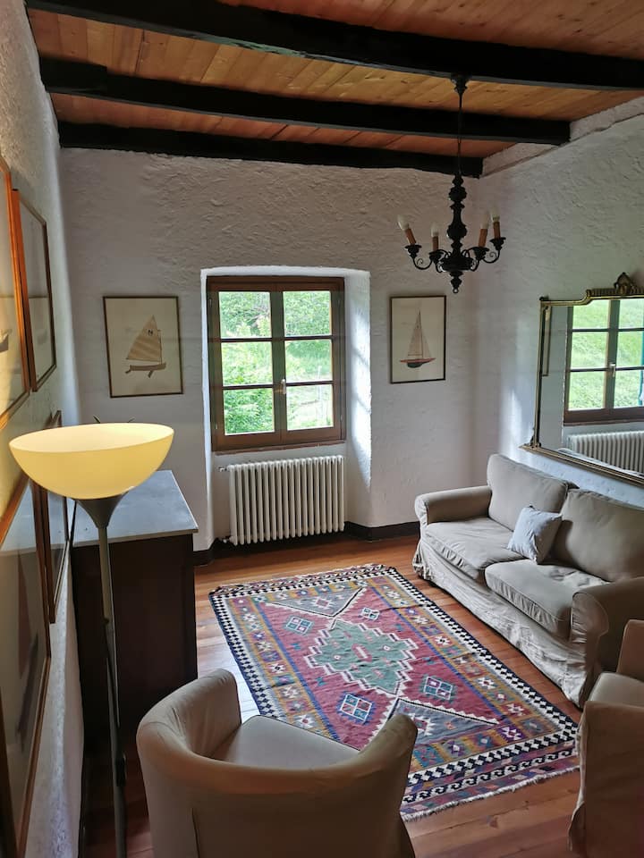 Palazzo K - (Apt 2) 2 Bedroom Apartment & Pool - Savone