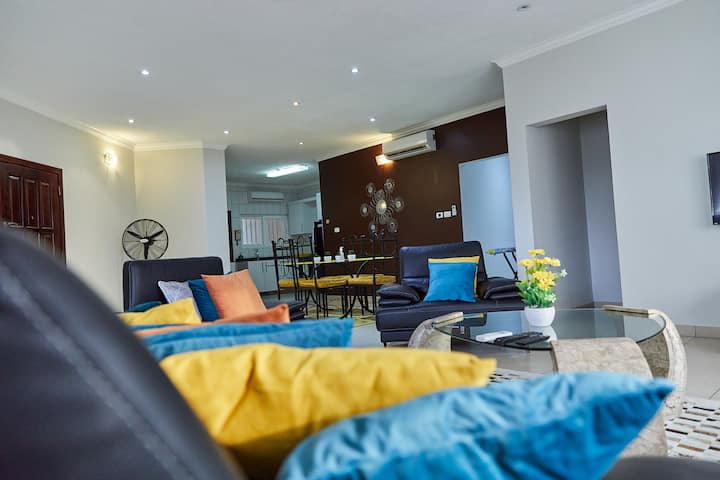 2-bedroom Ensuite Apartment In Airport, Accra - Accra